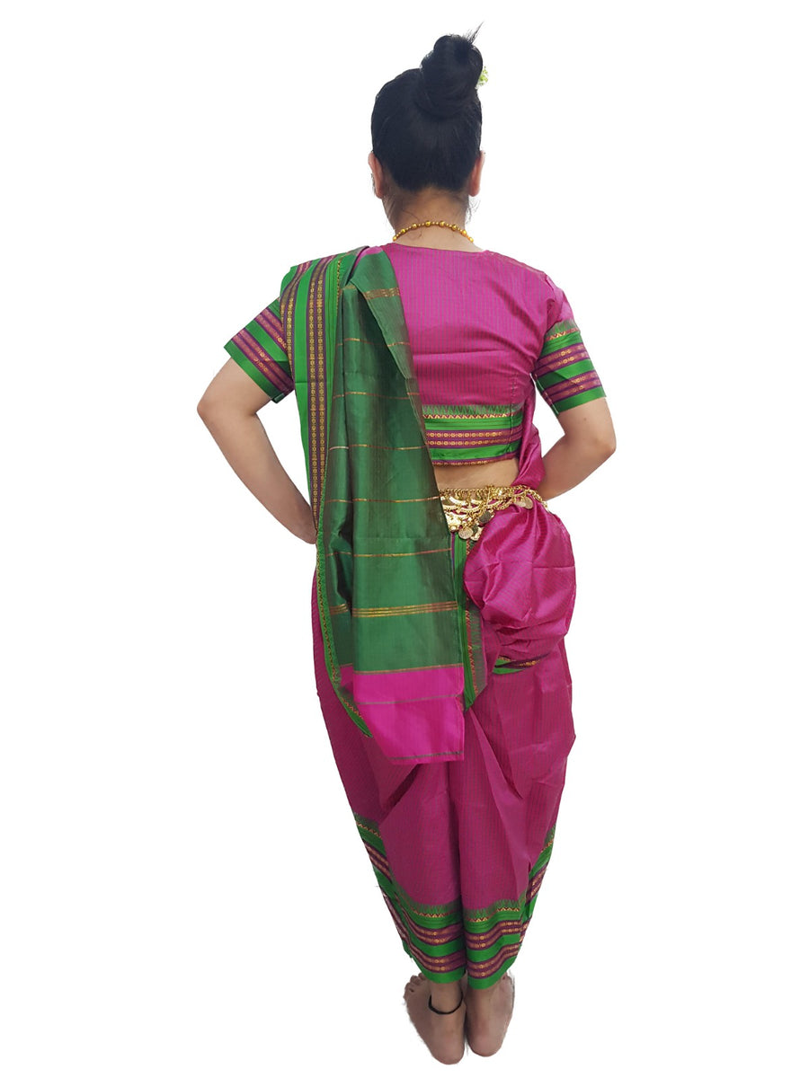 Marathi Girl Lavani Dance Nauvari Costume with Jewellery Kaashta Saree ...